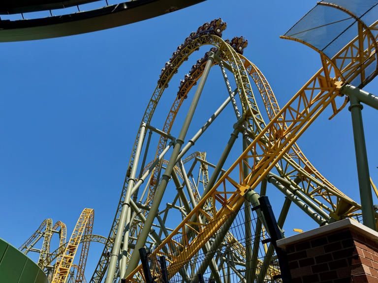 Guests Now Continually Warned They Must Wear Shoes (Even If Loose ...