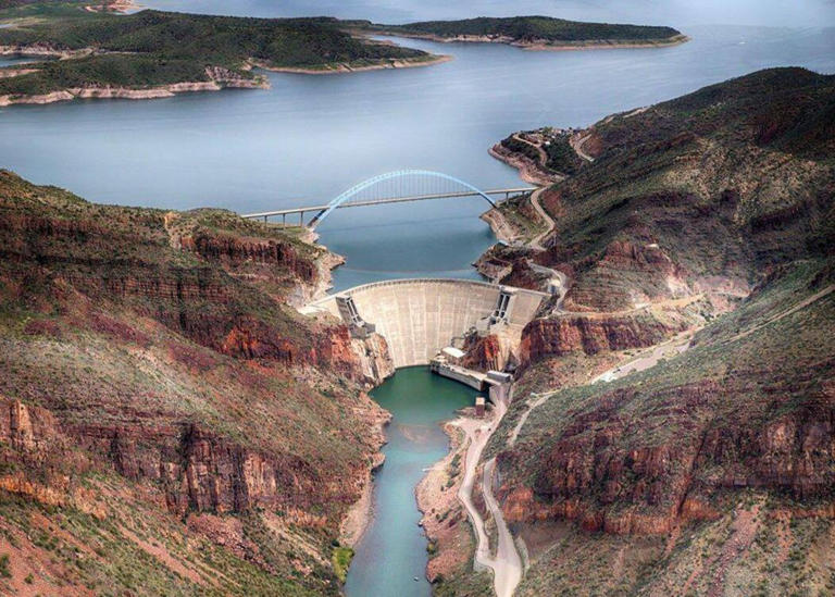 Arizona’s Best-Kept Secrets: 17 Hot Springs That Are Totally Worth the Trek