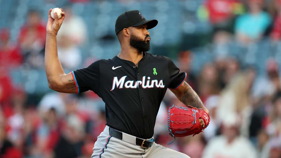 Former Cy Young Winner Putting Up Historically Poor Numbers in ...