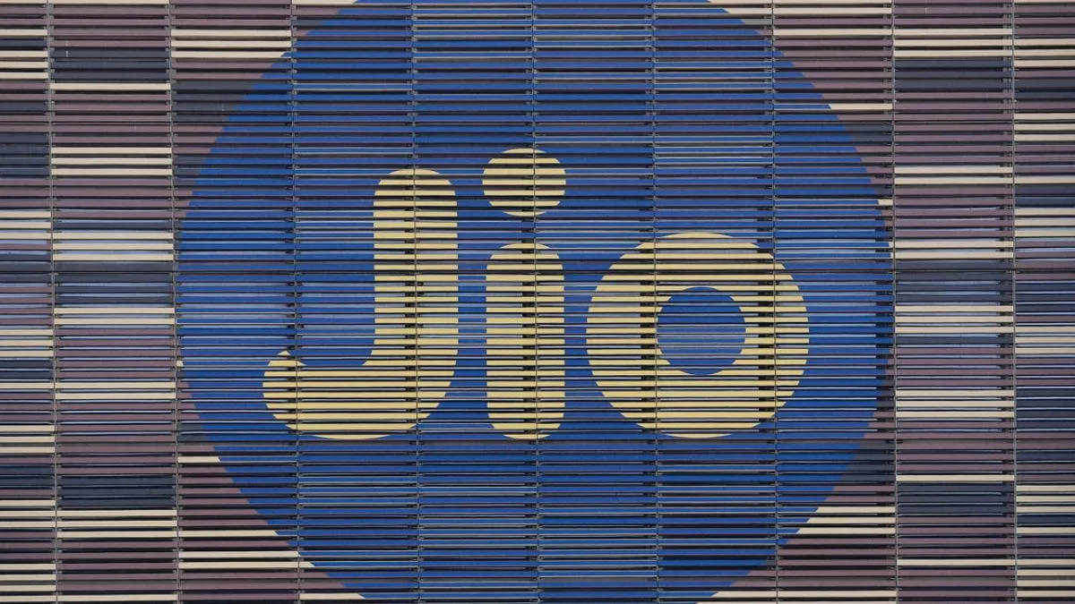 Reliance Jio initiates steps to make thousands of teachers and students ...