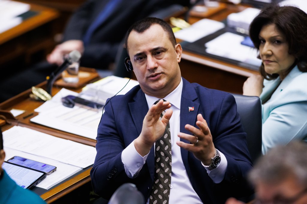 Ontario announces new oversight plans for child welfare — before audits ...