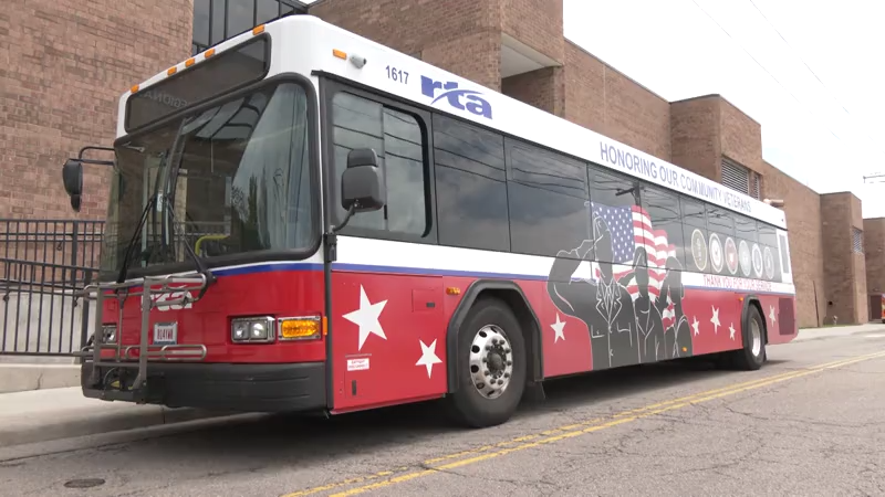RTA unveils new bus honoring veterans