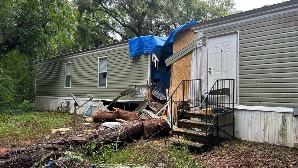 Damage reported in Baldwin County after powerful line of thunderstorms