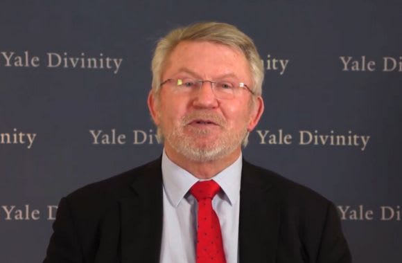 Yale dean emails everyone anti-Trump essay: ‘I know you share my concern’