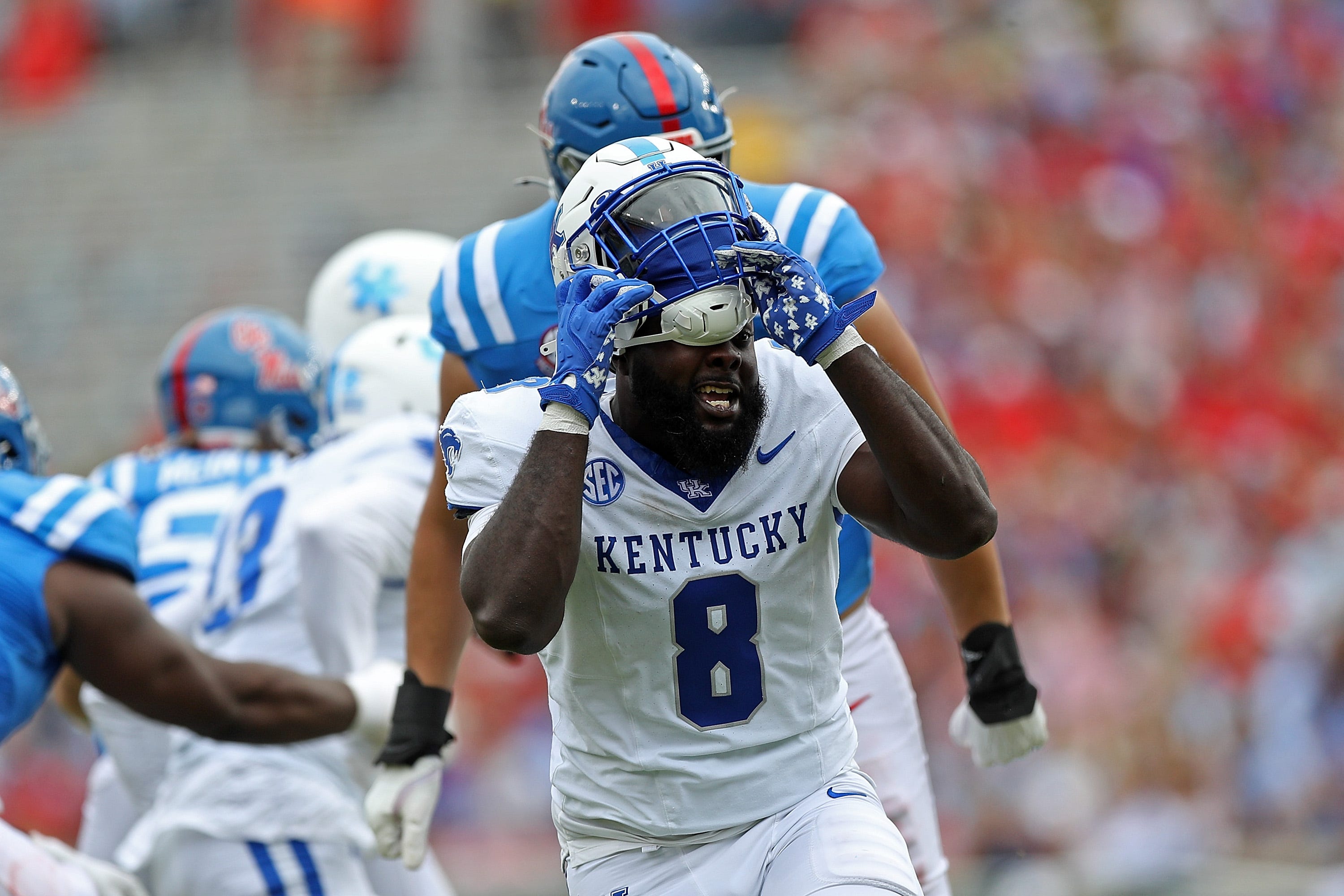 2025 SEC kick-off times, TV assignments announced for first three weeks