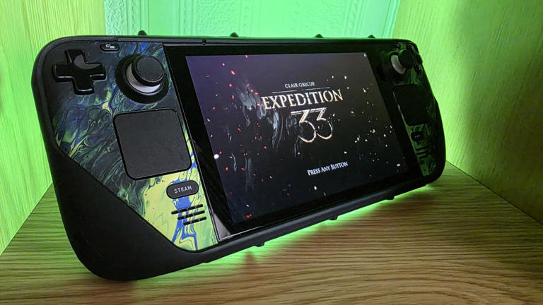 EXCLUSIVE: Xbox's handheld has been sidelined (for now), as Microsoft ...