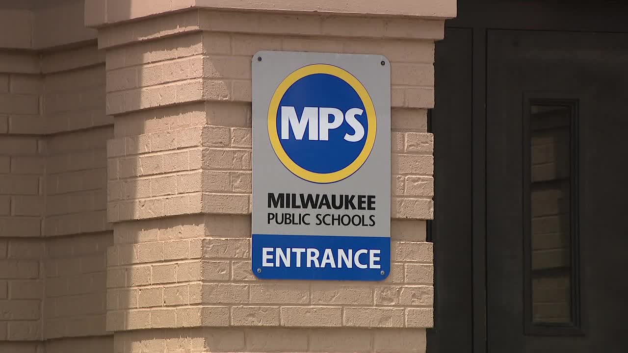 Milwaukee Public Schools proposed budget; board to vote Thursday