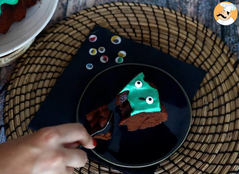 Halloween bundt cake, den läckra chokladkakan som får det att vattnas i ...