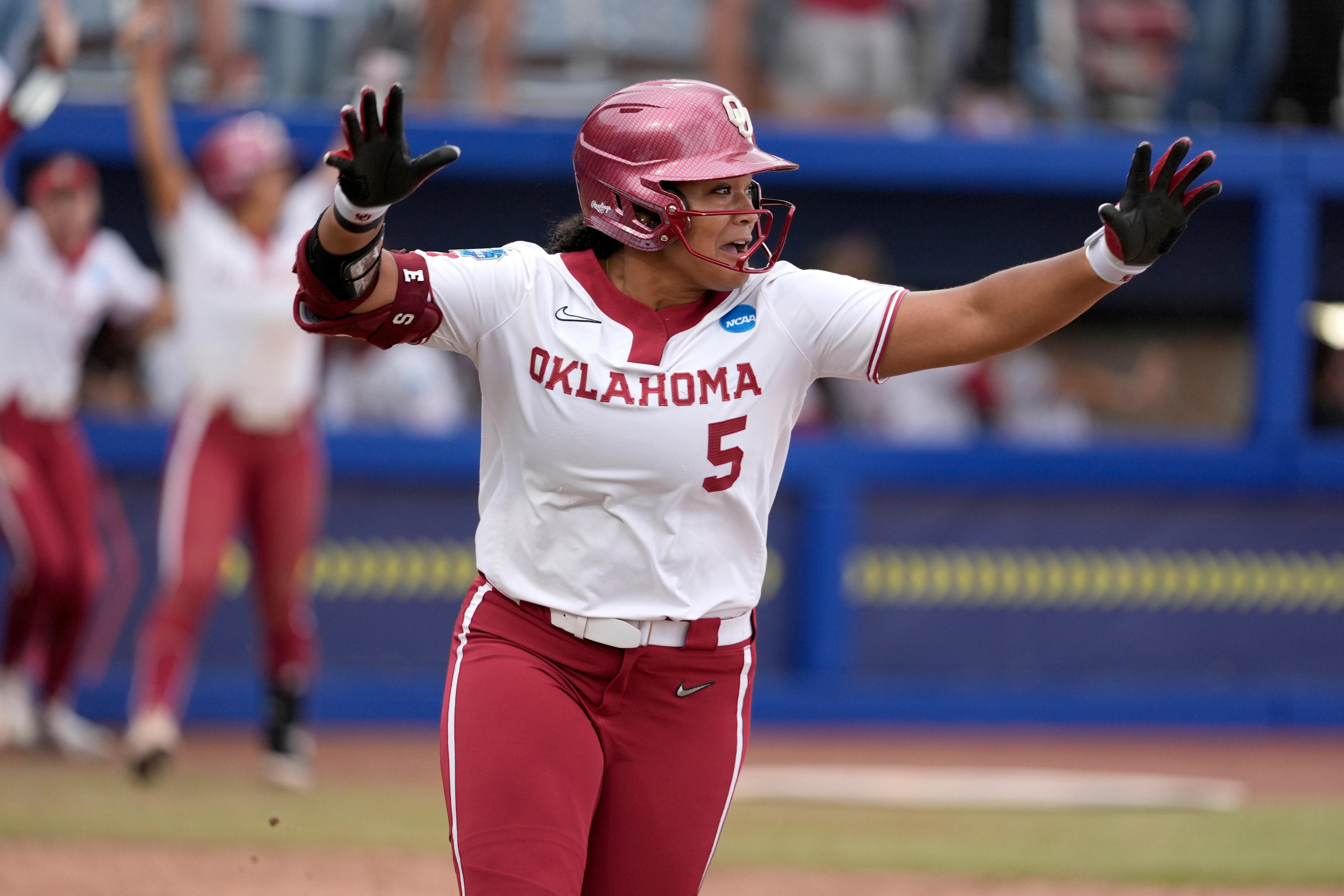 Ella Parker, Karlyn Pickens highlight 2026 preseason All-SEC softball team