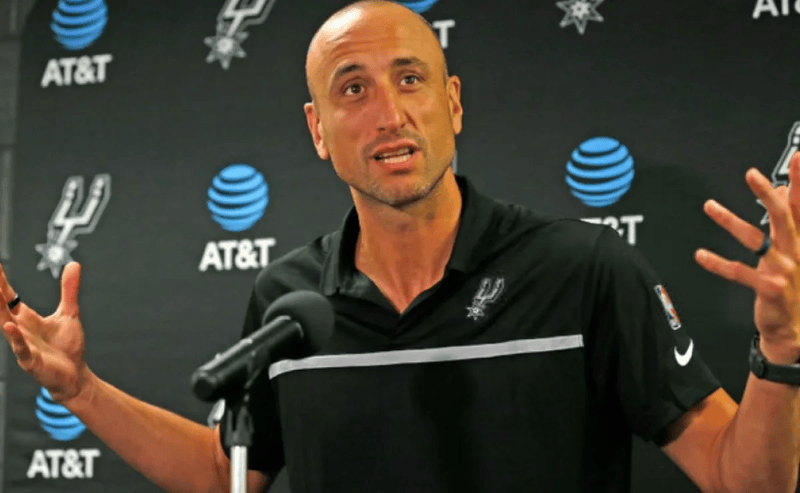 Manu Ginóbili volvió al básquet como DT de un equipo de streamers: No ...