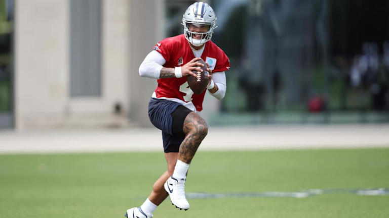 Dak Prescott showing off post-surgery mobility during Cowboys OTAs