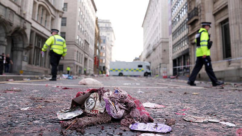 Driver charged with causing grievous bodily harm after ramming car into ...