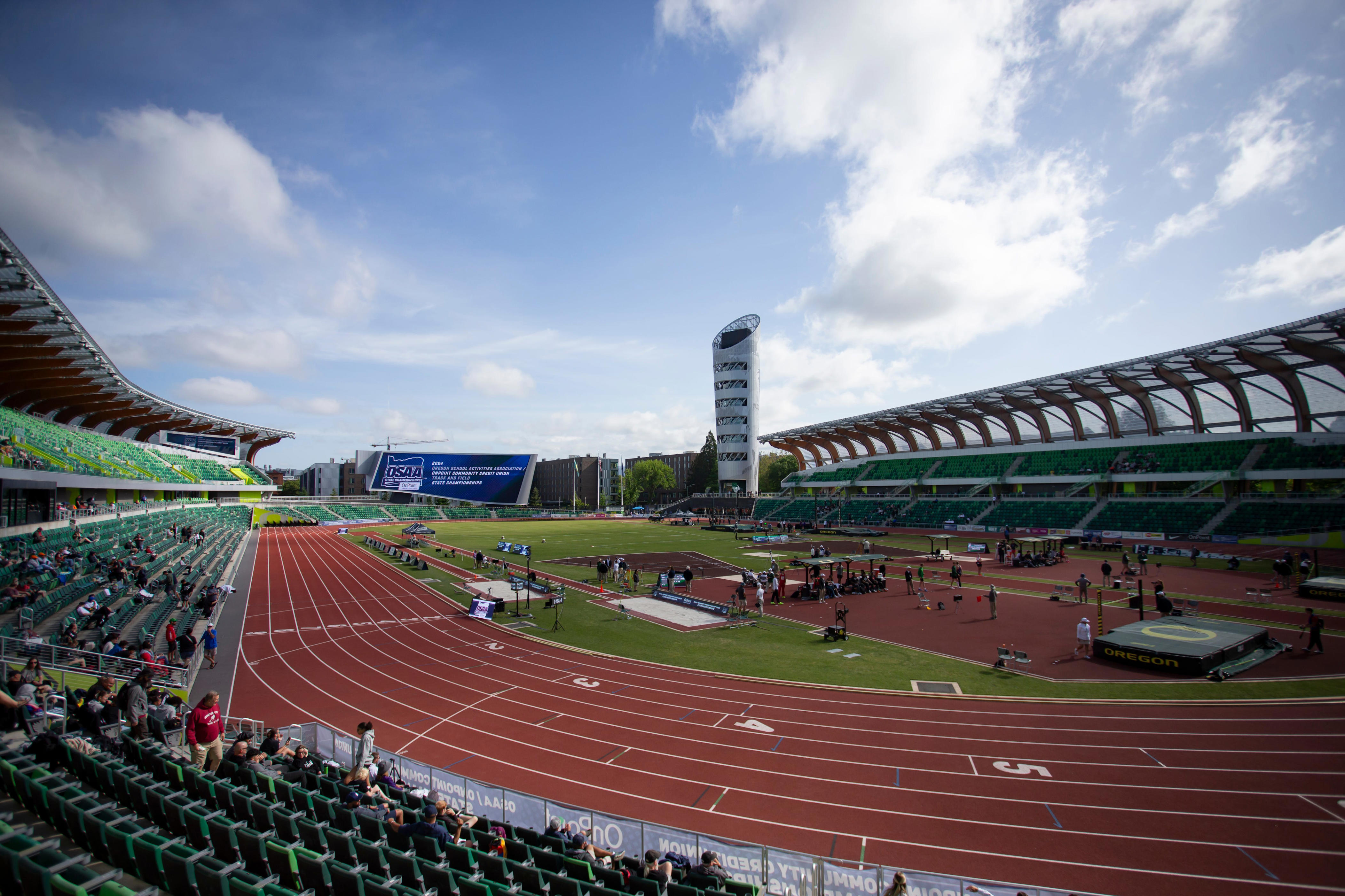 Willamette track and field athlete wins Register-Guard girls Athlete of ...