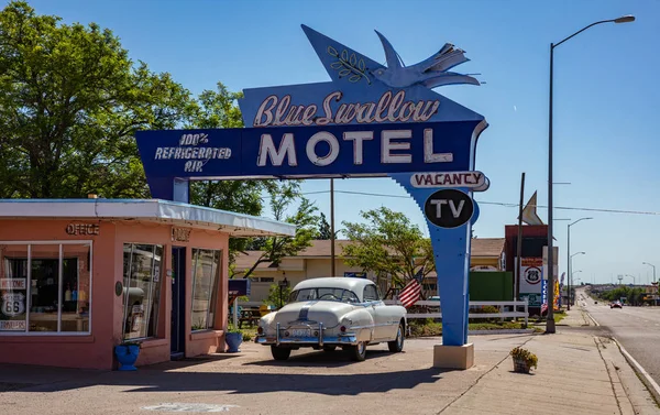 20 Retro Drive-In Motels to Bookmark