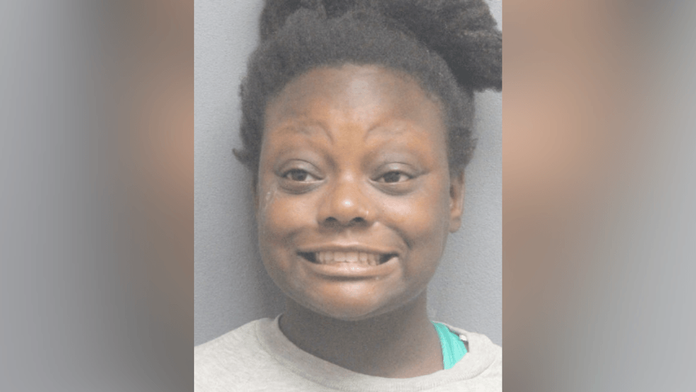 Intoxicated Dc Woman Arrested After Allegedly Kicking Virginia Police