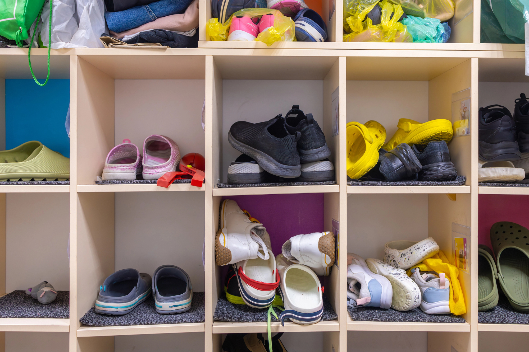 17 Simple Shoe Storage Ideas for Kids’ Rooms