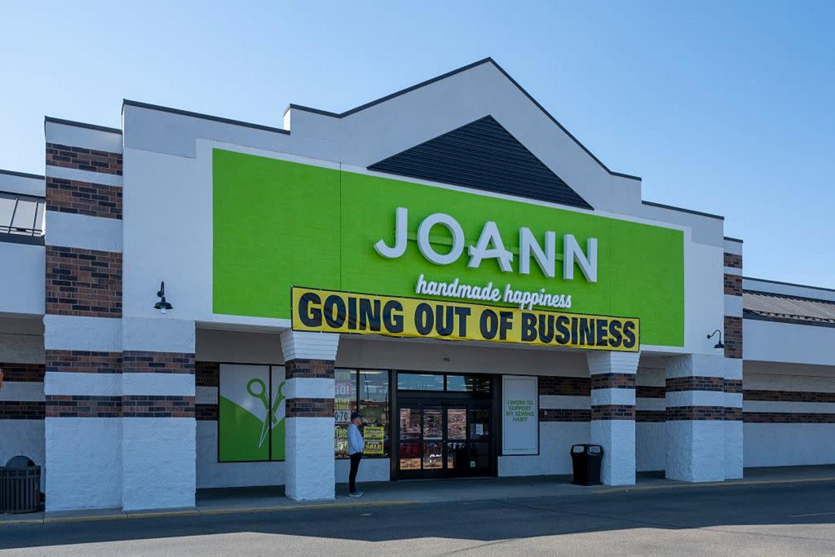 Massive Craft Retailer Set to Close Last 500 Stores This Week