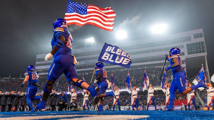 Boise State football to play several Friday games — including one at home