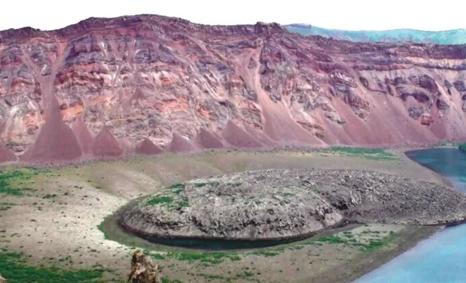 They Pointed A Satellite At An Abandoned Soviet Base… What They Saw ...