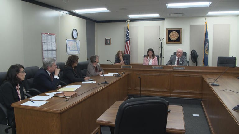 Nebraska Liquor Control Commission unanimously votes to suspend director