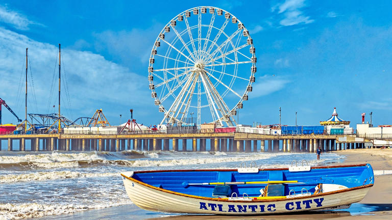 6 Things to Do in Atlantic City, New Jersey-From Slot Machines to Mini Golf