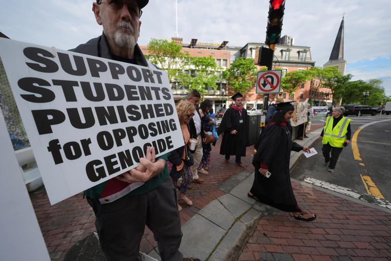 Harvard grads cheer commencement speakers who urge the school to stand ...