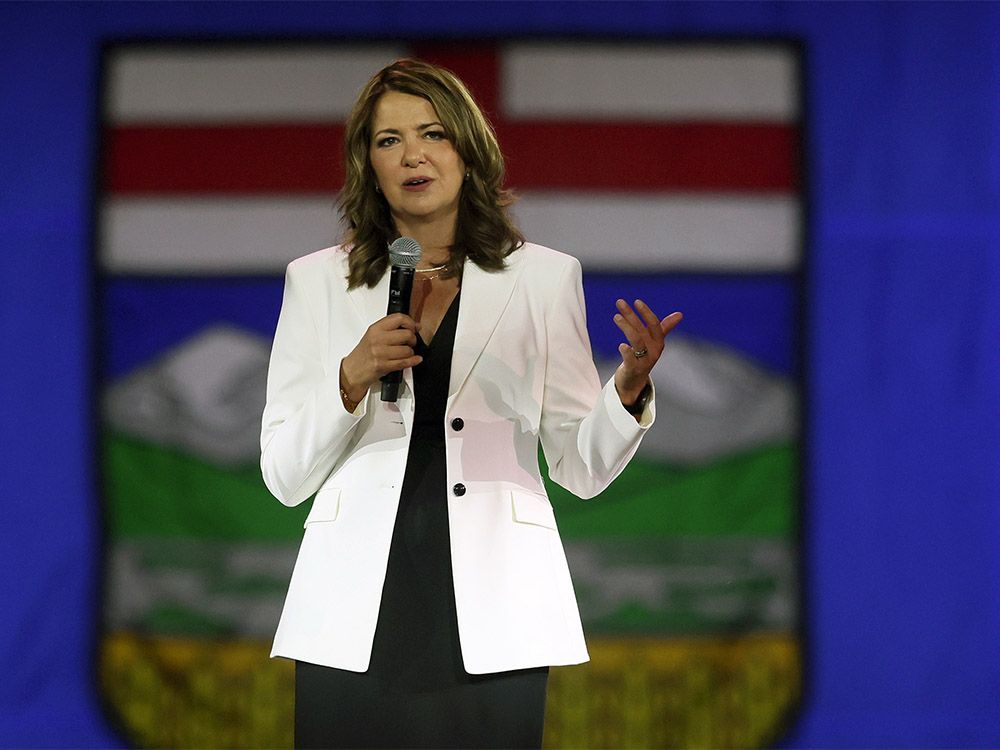 UCP plays greatest hits at Calgary Leader's Dinner