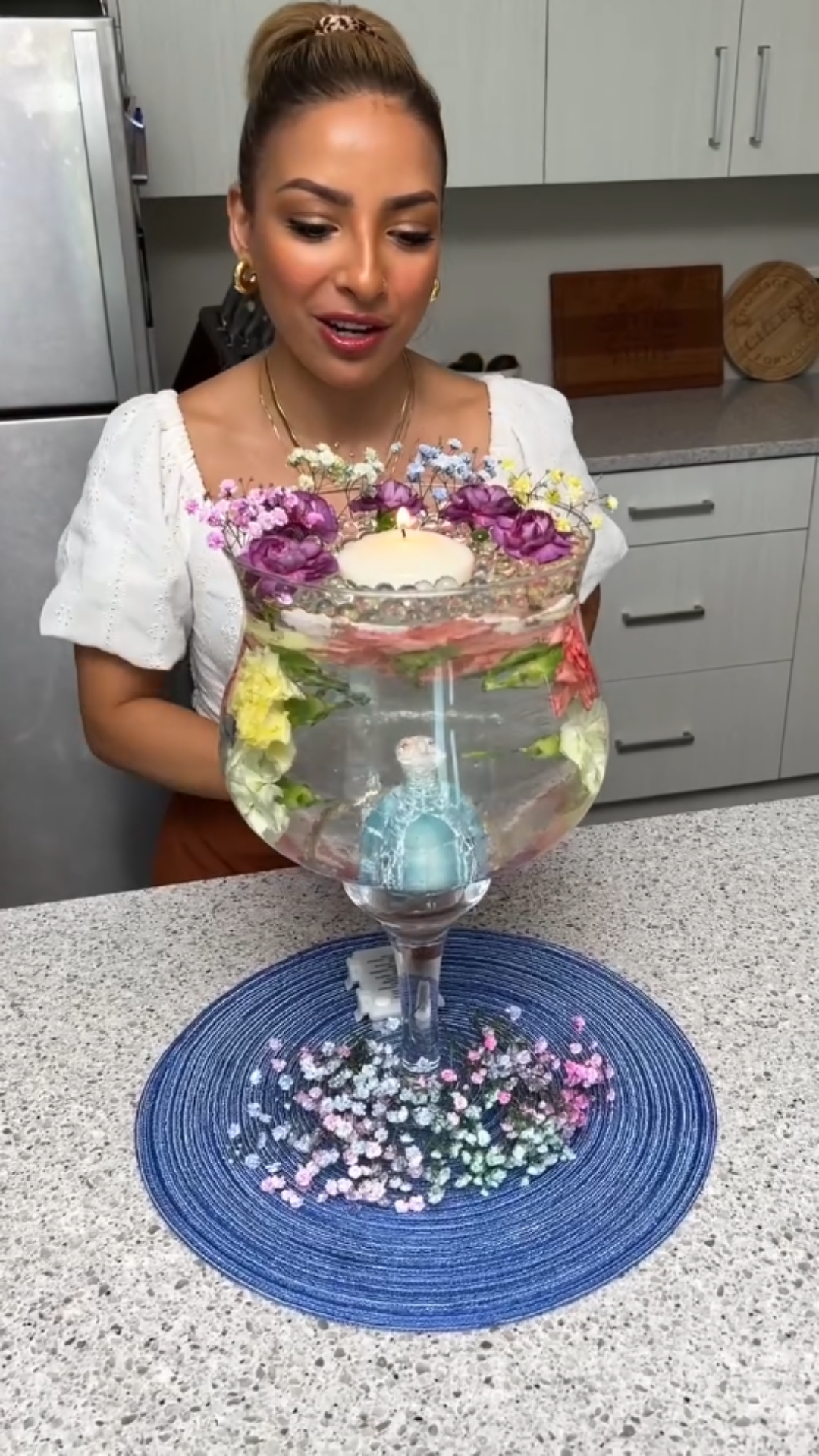 Creating a Stunning Turtle-Themed Floral Centerpiece
