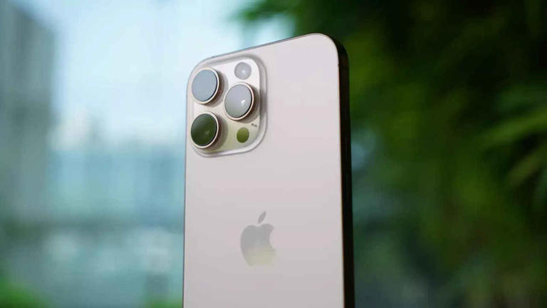 Apple reportedly partners with Samsung to make advanced image sensors ...