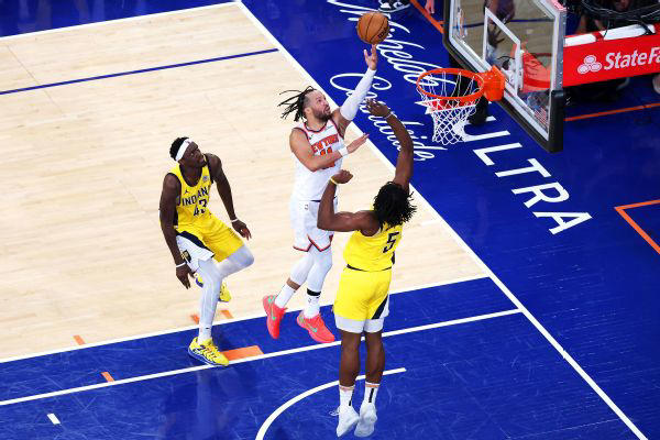 Brunson, Towns keep Knicks alive, force Game 6 vs. Pacers