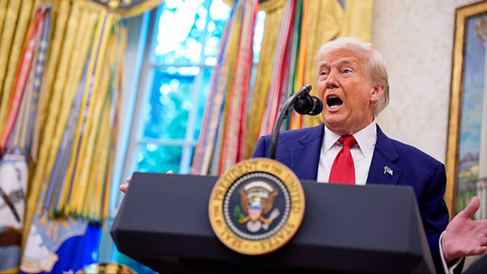 Trump Moqué Pour Sa « Lâcheté » À Wall Street, Le Président Réagit