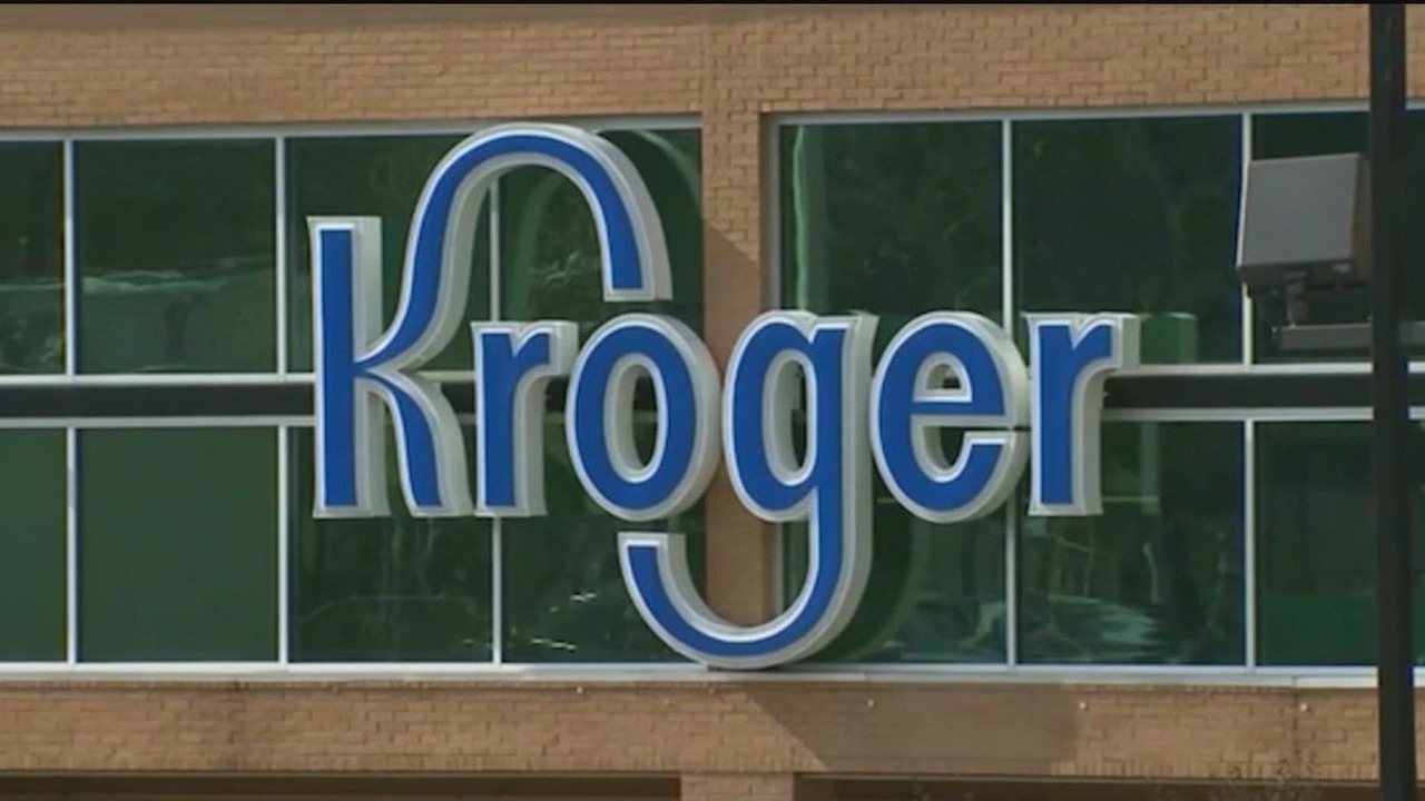 Kroger union workers vote to strike