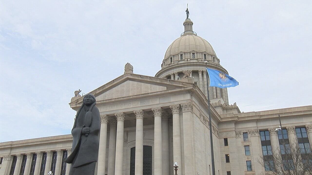 Lawmakers override Gov. Stitt veto on breast cancer screening bill Lawmakers override Gov. Stitt veto on breast cancer screening bill