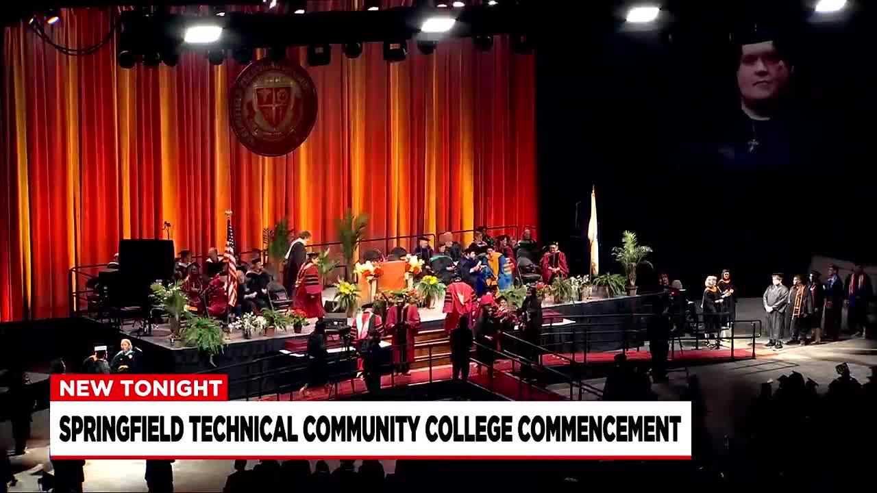 Over 800 students graduate at STCC commencement ceremony