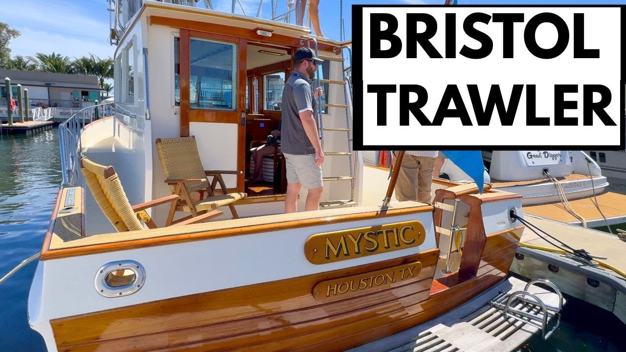 Live on this BRISTOL Trawler! 1989 36' Grand Banks Sedan ¦ Harbor Yacht ...