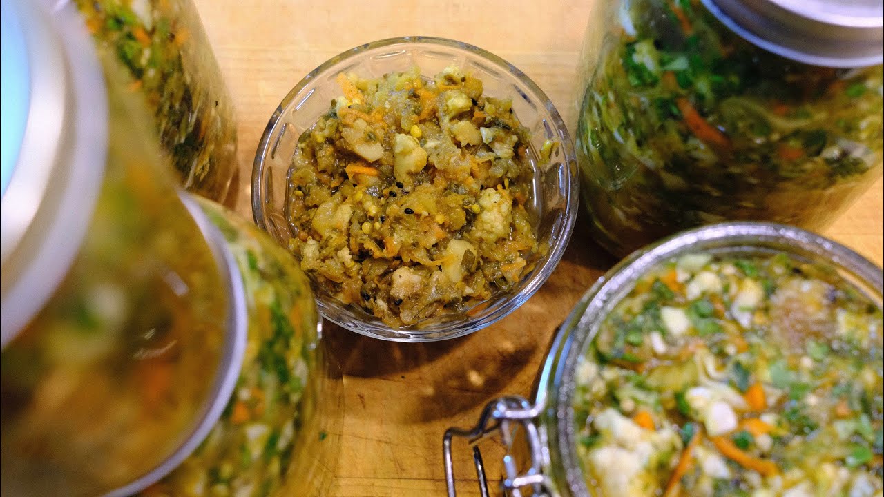 Torshi Liteh – Persian Pickled Vegetables