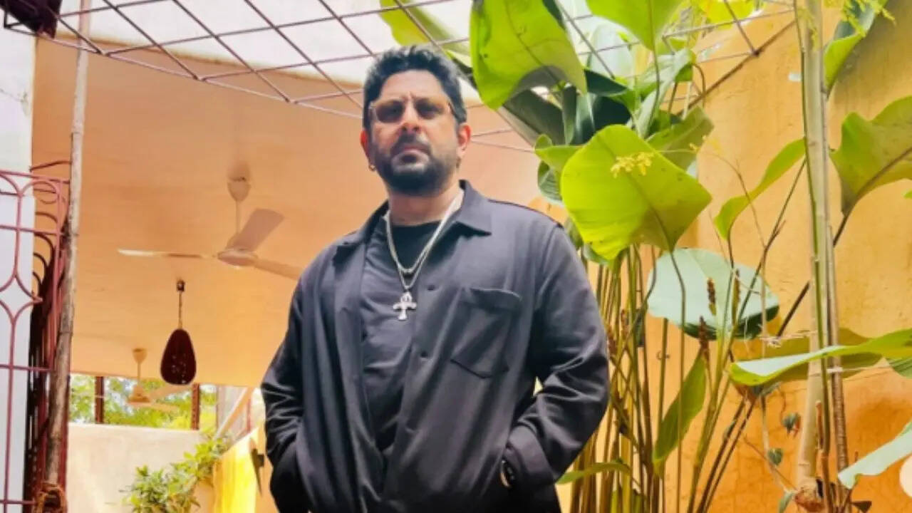 Why SEBI Banned Arshad Warsi, His Wife, From Securities Markets For A Year