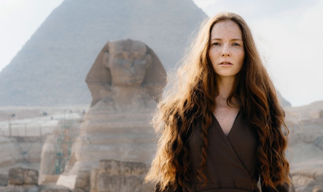 The Ancient Egyptian Sabu disk is from 3,000 BCE but looks like a ...