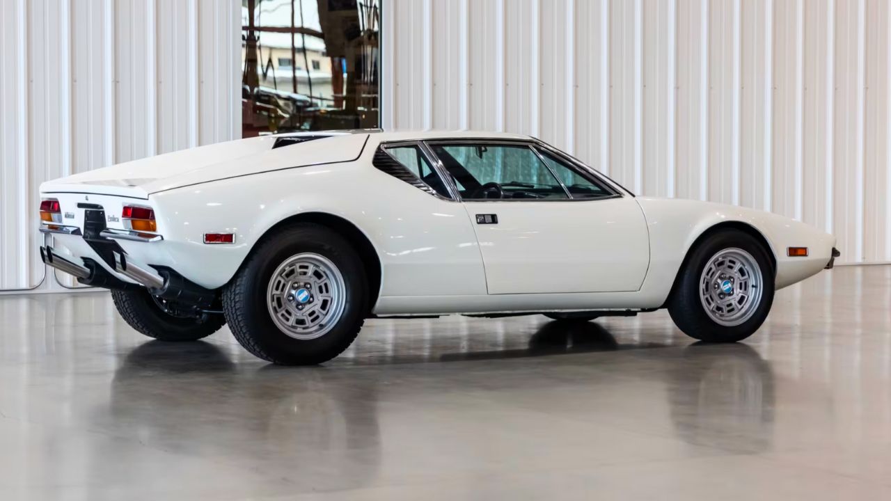 Why the ’72 Pantera Still Turns Heads