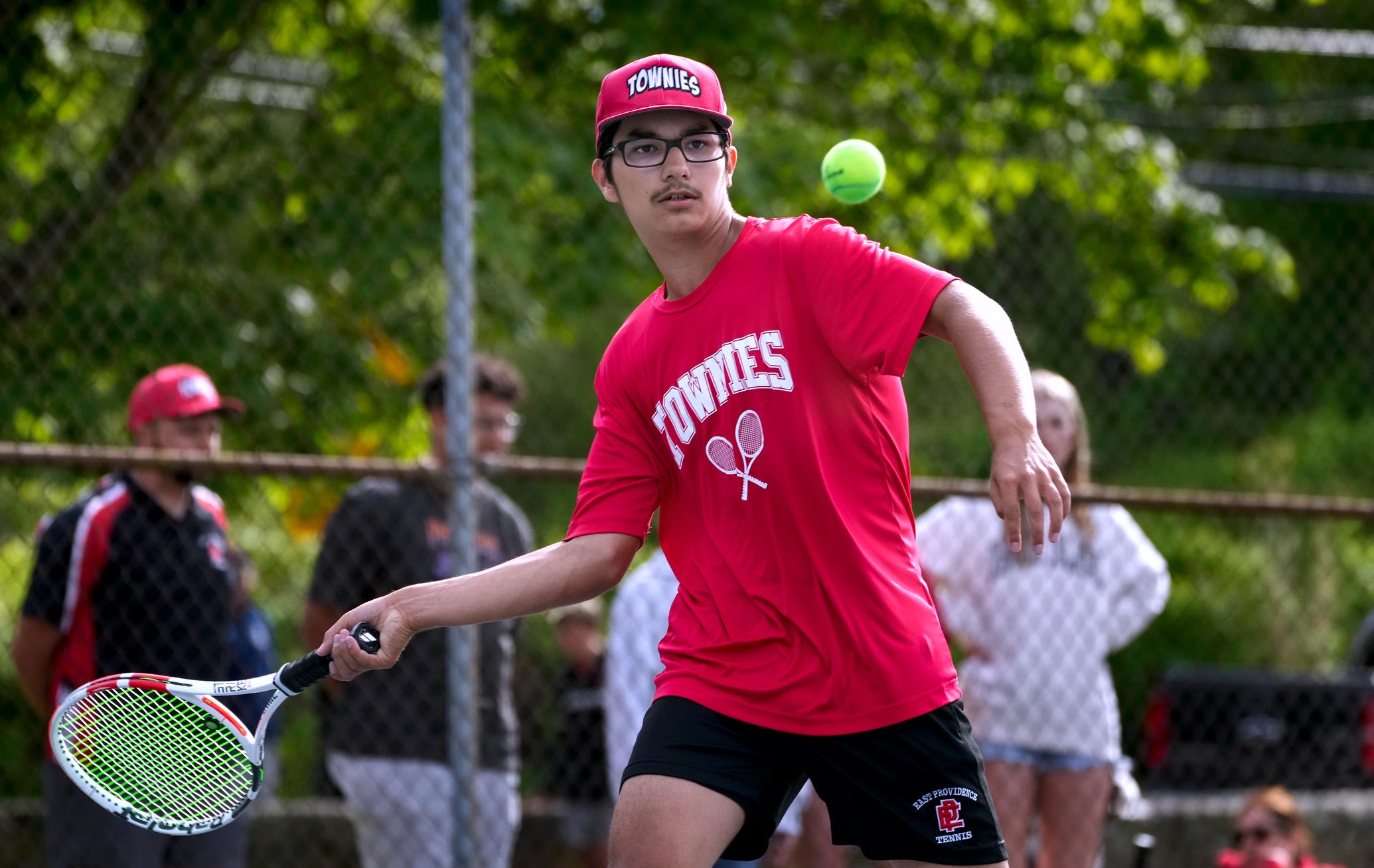 The rain didn't show, but plenty of teams did in Thursday's games