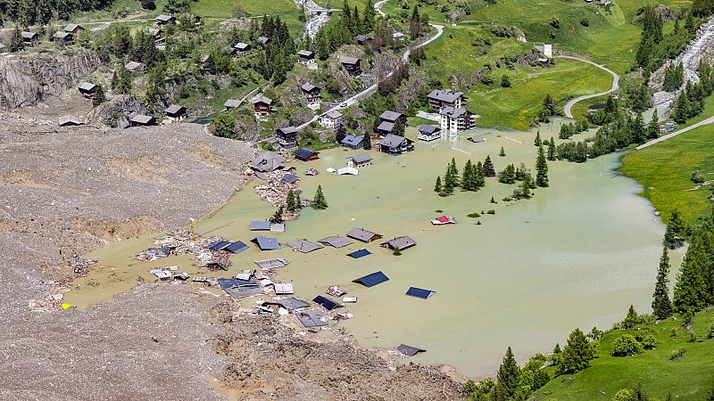 Swiss glacier collapse highlights growing global danger as ice melt ...