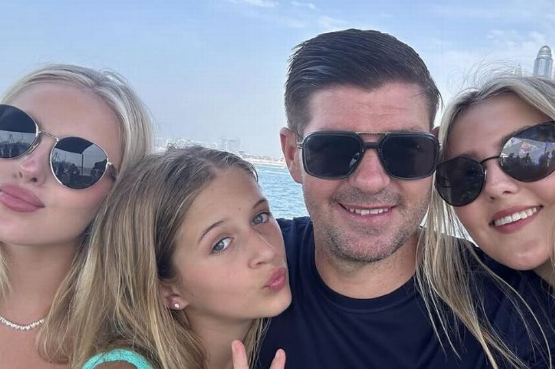 Steven Gerrard's daughter shares gender of Liverpool FC legend's first ...