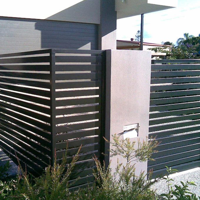 10 Modern Fence Ideas