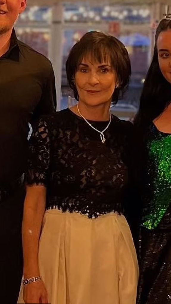 Enya makes first public outing in 8 years – leaving fans flabbergasted