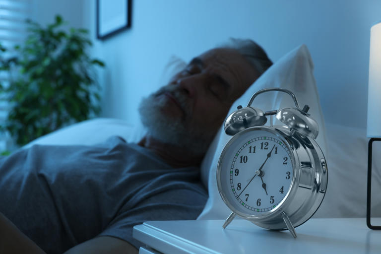The right amount of sleep can reduce the risk of dementia