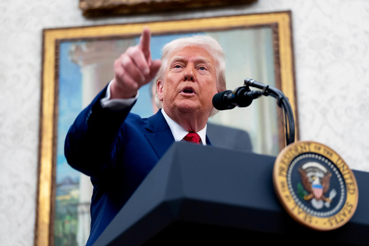 Trump accuses China of violating Geneva trade agreement