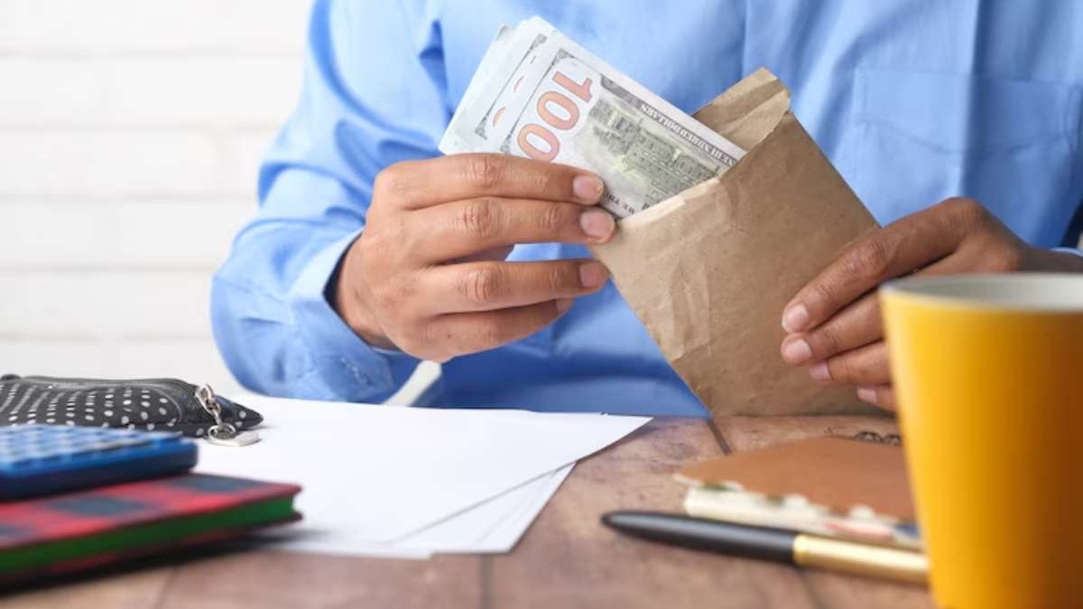 Working middle class: Advantages of Trump's new tax reform if you earn ...