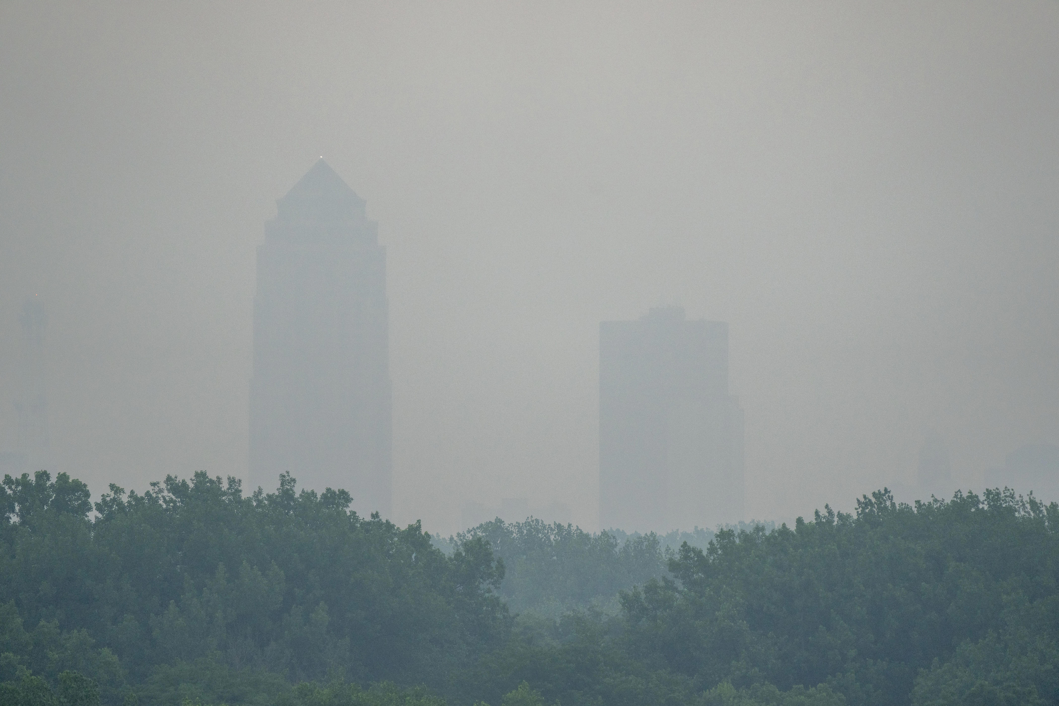 Why is it hazy? Iowans may see, smell smoke from wildfires in Canada ...
