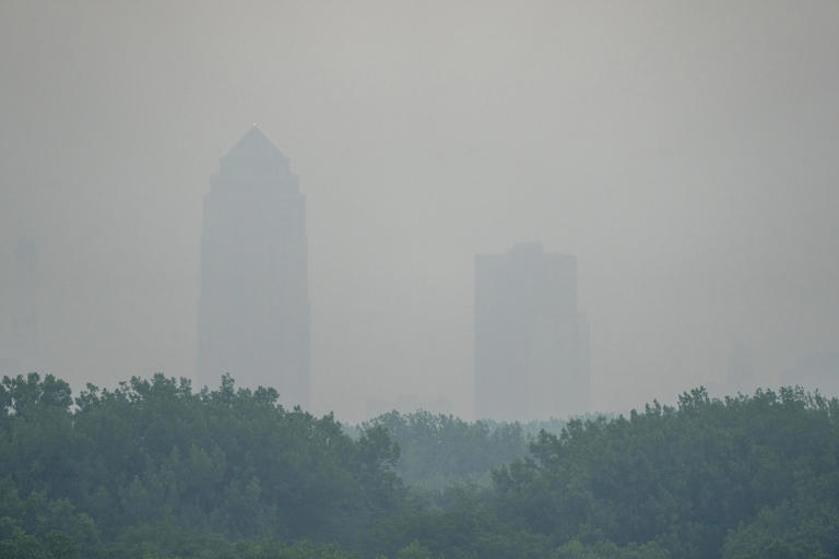 Why is it hazy in Iowa today? Air quality alert extended until Sunday ...