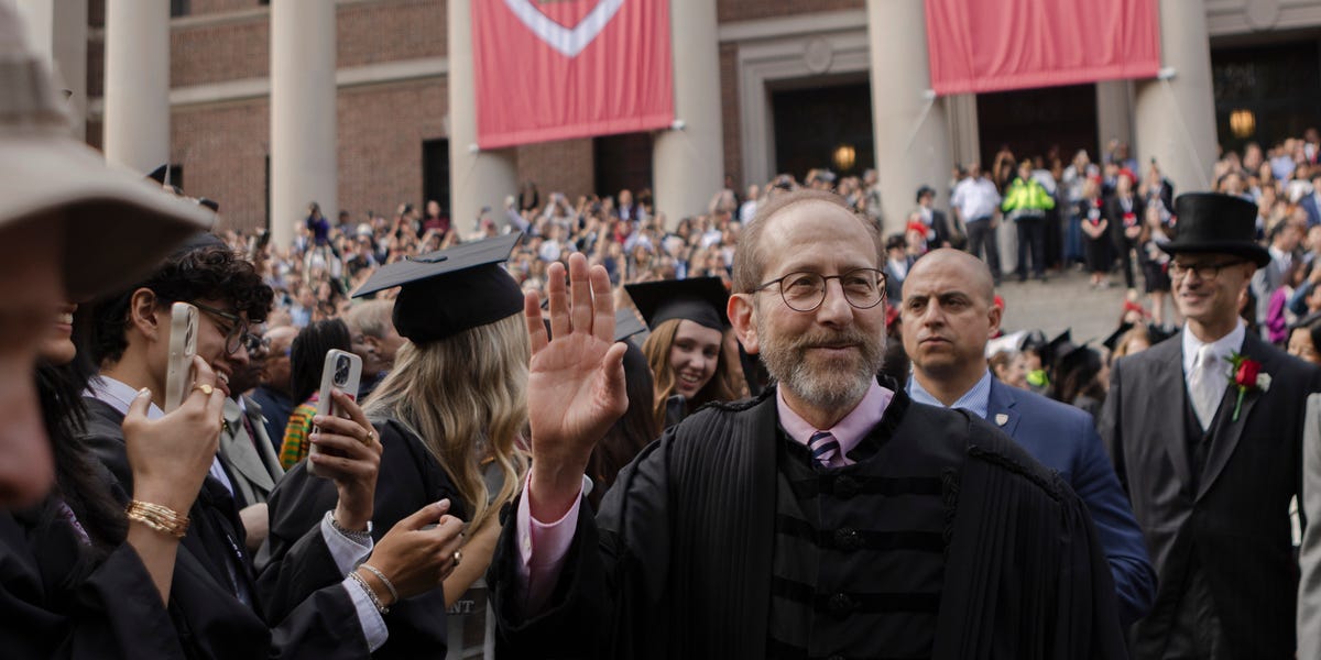 What This Year's Graduation Ceremonies Can Tell Us About the Future of ...